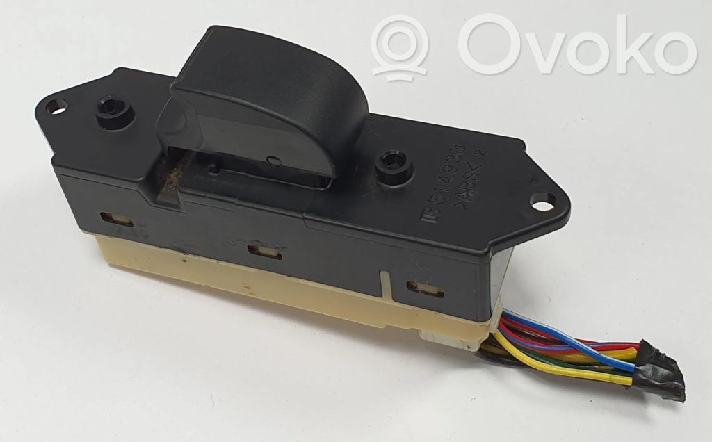 8608A023 Mitsubishi Grandis Quarter vent window switch, €7.84 | RRR