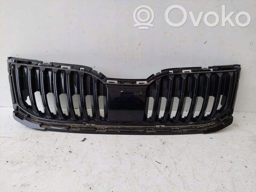 5E0807724A Skoda Octavia Mk3 (5E) Front bumper upper radiator grill, € ...