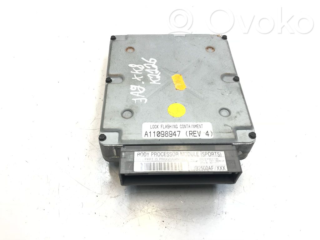F8FF14B205CF Jaguar XK8 - XKR Module confort, 33,66 € | OVOKO