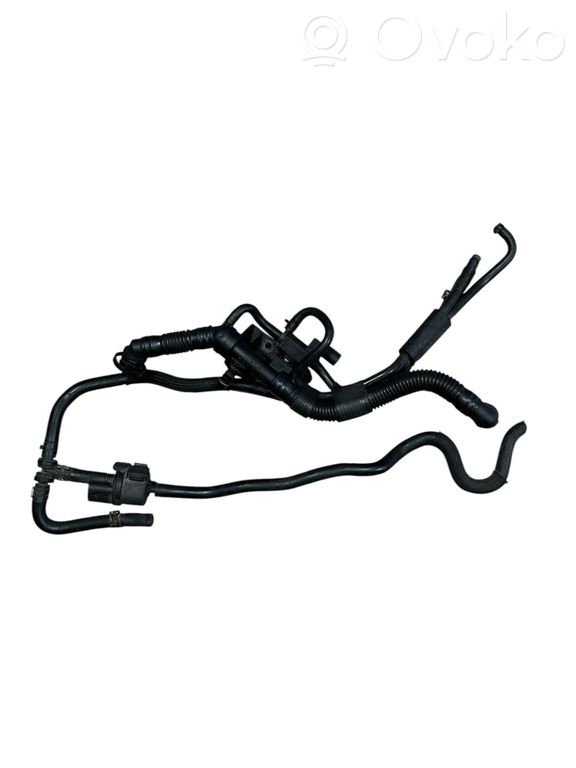 03C103175D Volkswagen Touran I Reniflard / tuyau reniflard d'huile, 15 ...