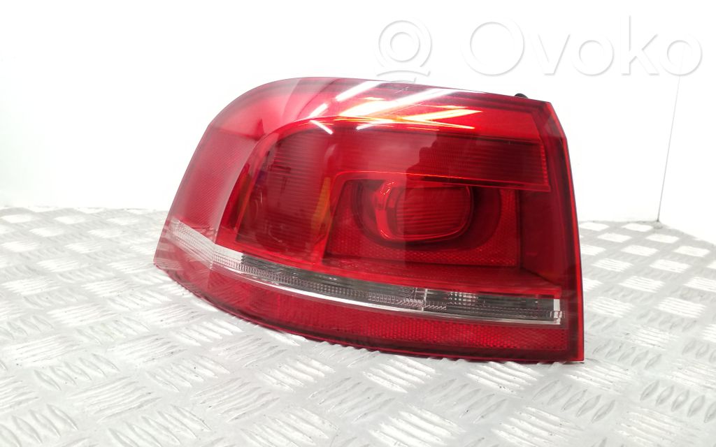 3AF945095G Volkswagen PASSAT B7 Rear/tail lights, €40.00 | RRR