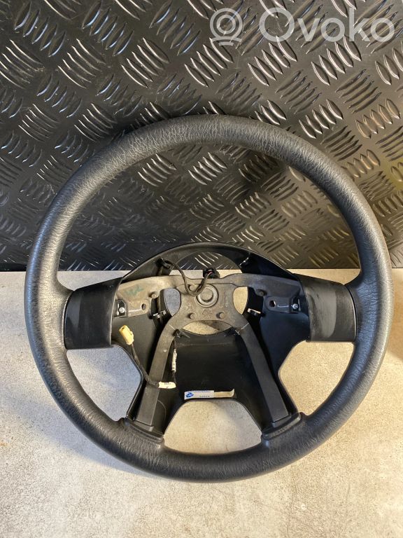 5GG25DX9AC Jeep Cherokee III KJ Steering wheel, €25.00 | RRR