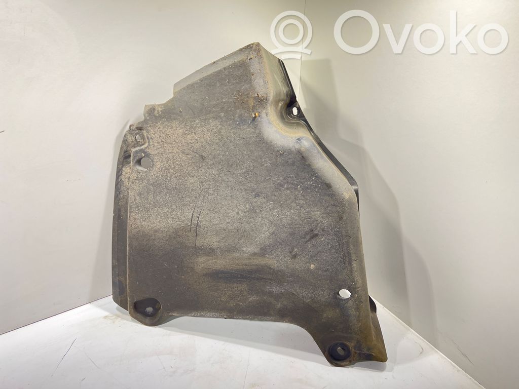 8K0825219A Audi A4 S4 B8 8K Couvre soubassement arrière, 6,40 € | OVOKO