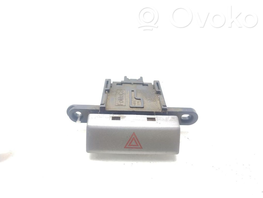 CS10 Ford Ranger Interrupteur feux de détresse, 23,56 € | OVOKO