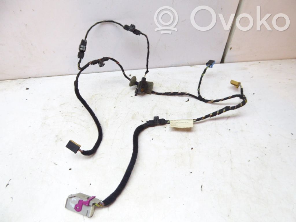 2K0971557AF Volkswagen Caddy Front door wiring loom/harness boot, €13. ...
