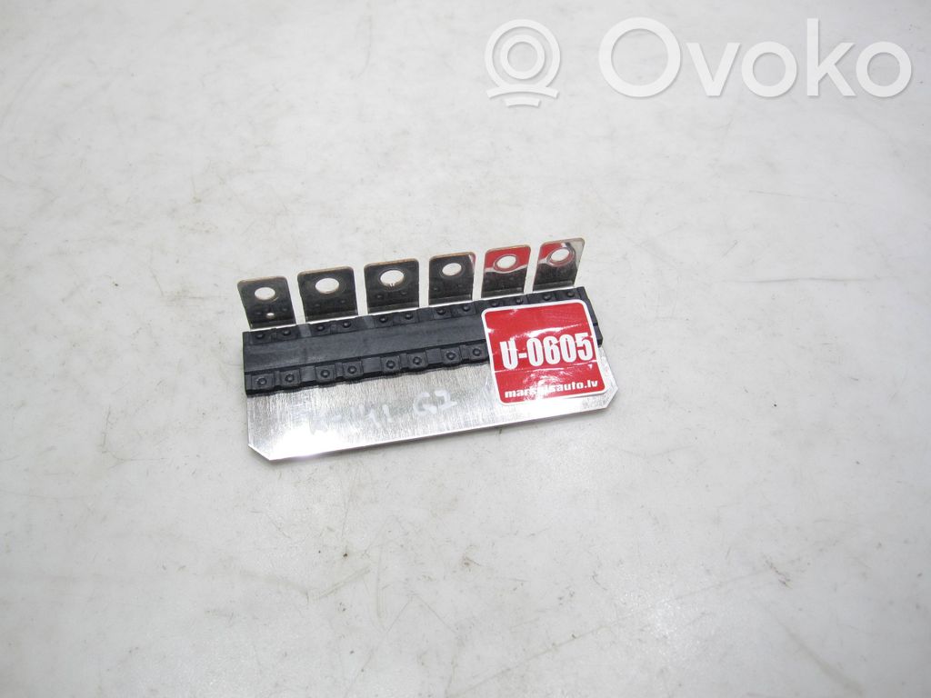 5Q0937629C Volkswagen Golf VII Fusible, 9,00 € | OVOKO