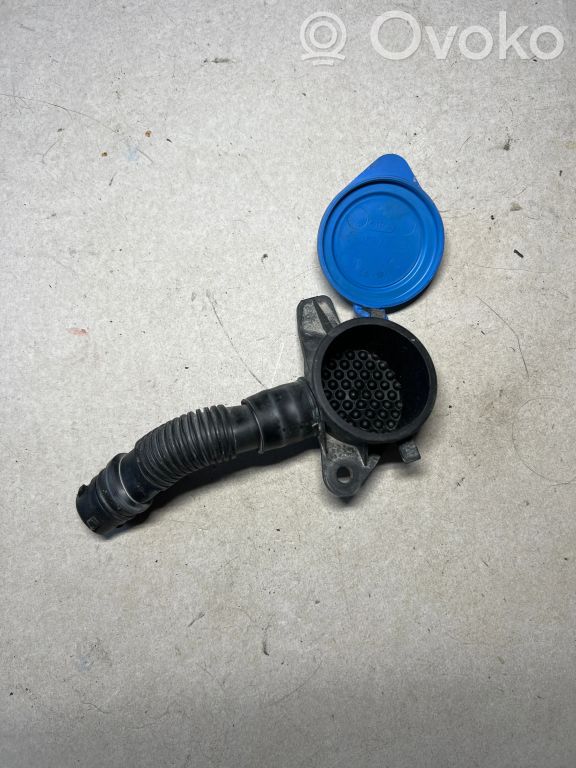 7241664 BMW M4 F82 F83 Windshield washer fluid reservoir/tank, €10.00 | RRR