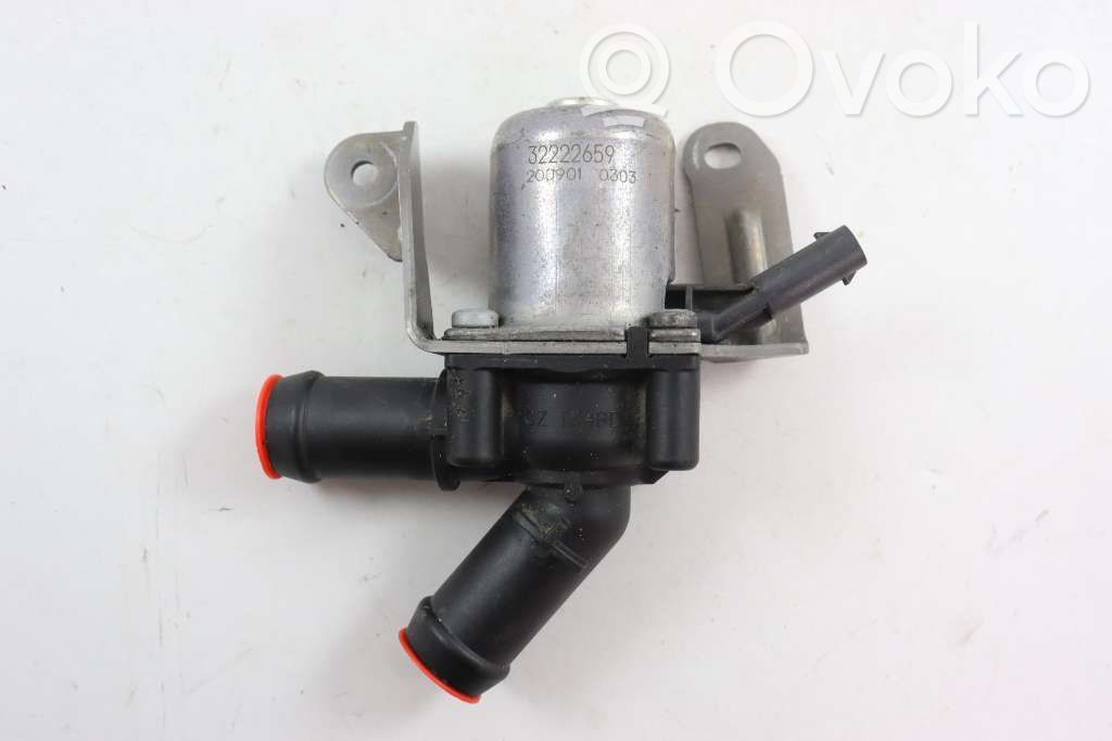 32222659 Volvo XC90 Jäähdytin-lämmittimen ohjausventtiili, 44,20 € | OVOKO