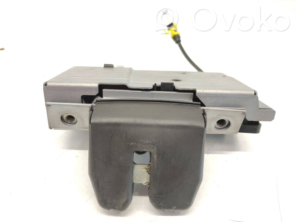 31253053 Volvo XC90 Serrure de loquet coffre, 30,00 € | OVOKO