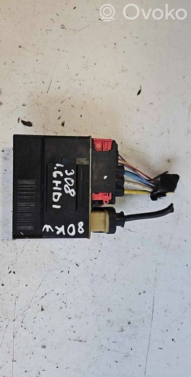 018010953 Peugeot 3008 I Relais de bougie de préchauffage, 5,00 € | OVOKO