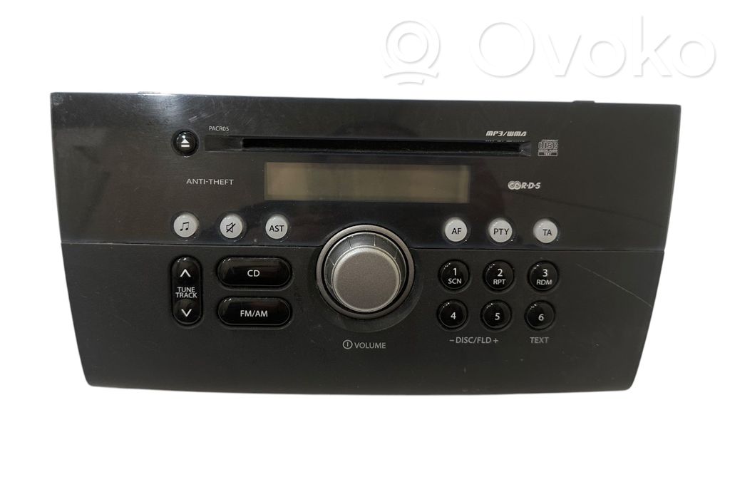 Suzuki Swift Radio/CD/DVD/GPS head unit, €30.00 | RRR