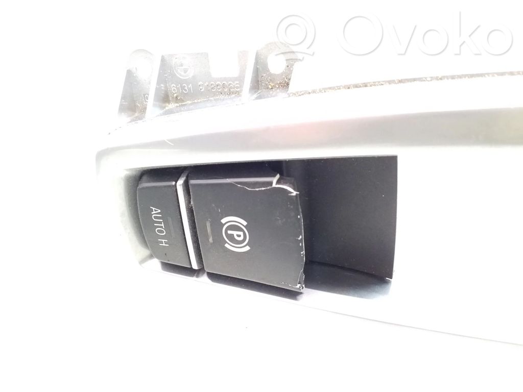 9217594 BMW 5 F10 F11 Käsijarrun/pysäköintijarrun kytkin, 18,00 € | OVOKO