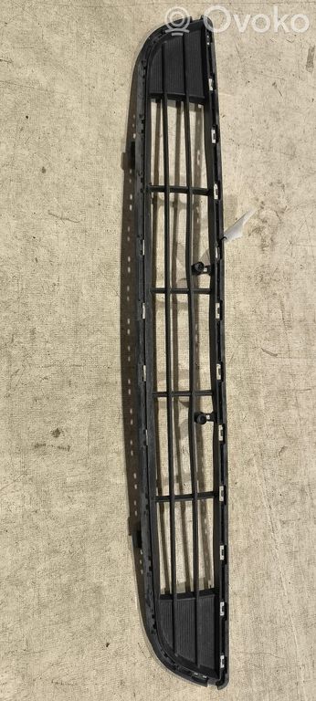 86569F1000 KIA Sportage Grille inférieure de pare-chocs avant, 25,00 ...