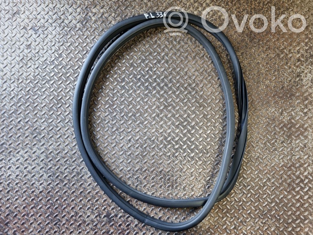 68291607 Ram 1500 DT Joint en caoutchouc de corps de porte avant, 13,00 ...