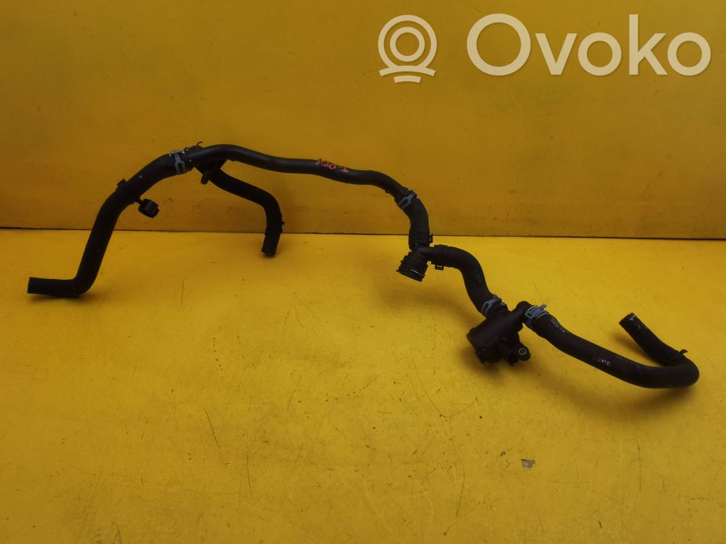 5Q0122058K Audi A3 S3 8V Engine coolant pipe/hose, €82.35 | RRR