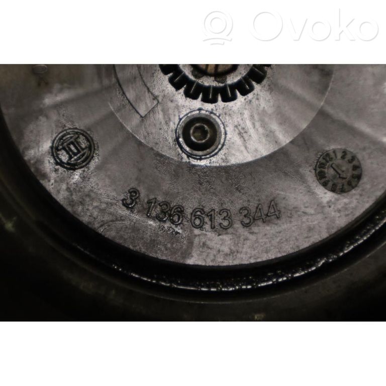 A2045000293 Mercedes-Benz C W204 Ventilateur de refroidissement de ...