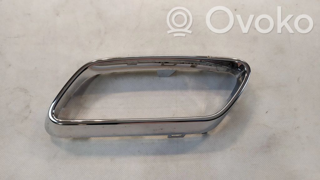 A2068858303 Mercedes-Benz C W206 Embout de sortie enjoliveur pot d ...