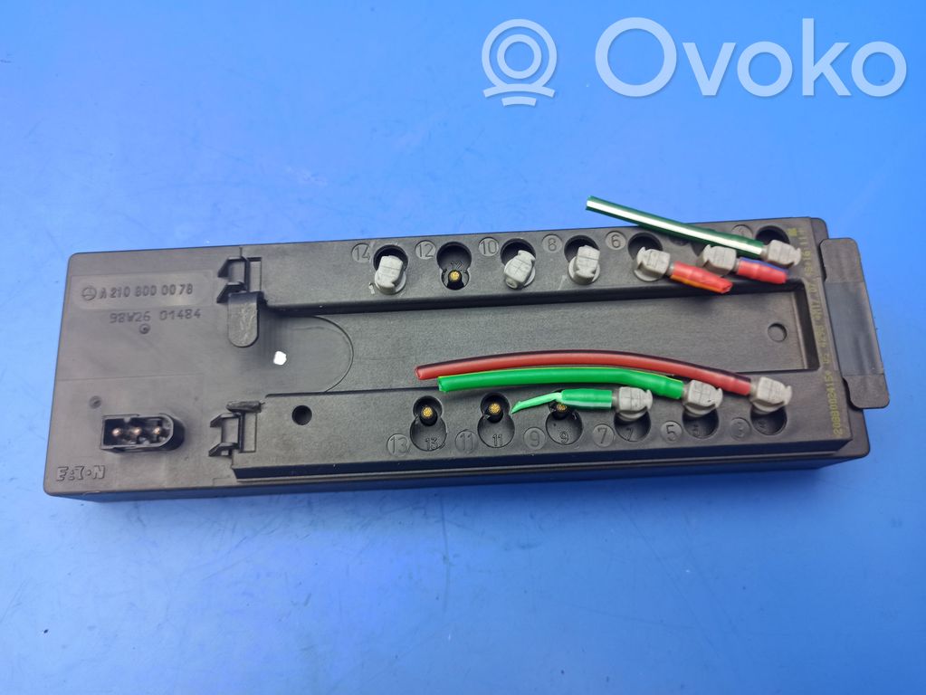 2108300076 Mercedes-Benz CLK A208 C208 Pompe à vide verrouillage ...