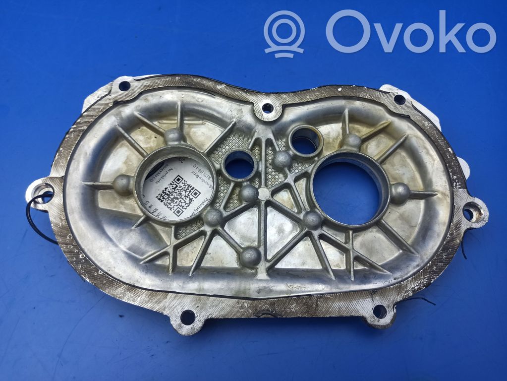 PUM20059 Mercedes-Benz SLK R171 Cache courroie de distribution ...