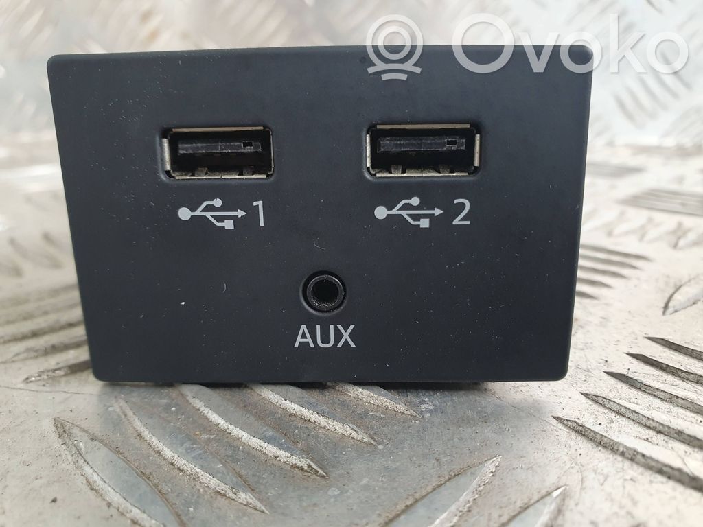81A035736 Audi A3 S3 8V Connecteur/prise USB, 120,09 € | OVOKO