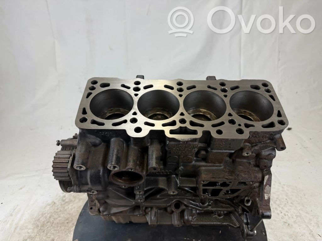 CFC Volkswagen Transporter - Caravelle T5 Engine, €2,450.00 | RRR
