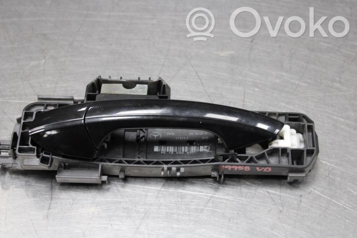 Mercedes-Benz E W212 Front door exterior handle, €22.33 | RRR