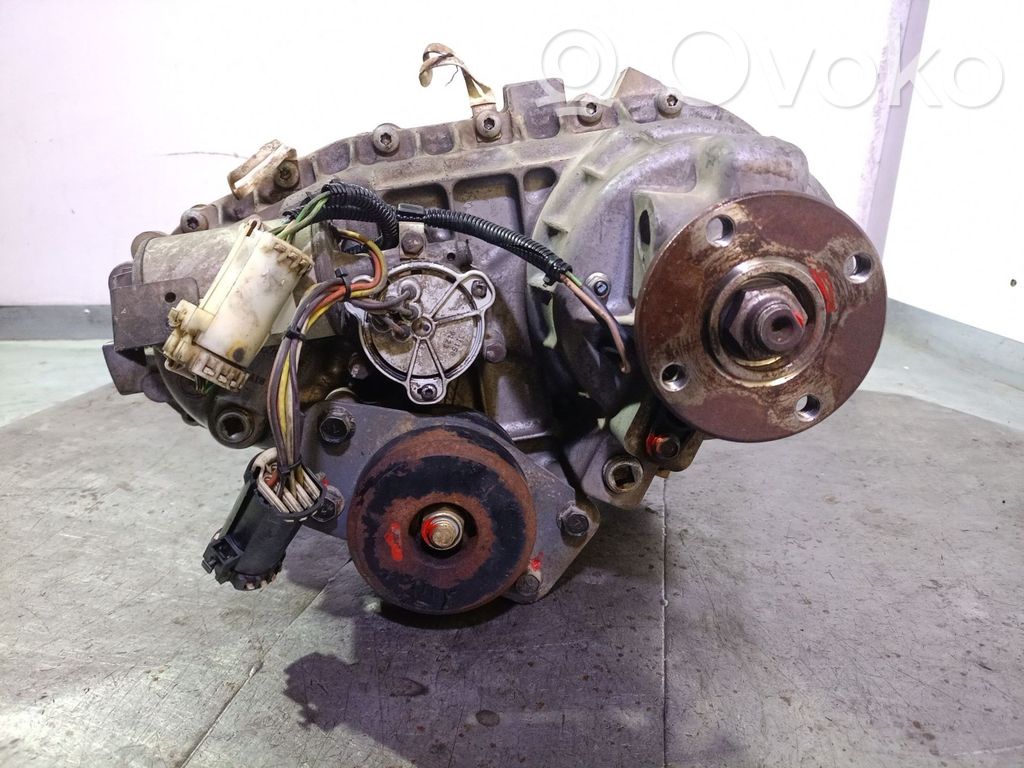 3200008050 SsangYong Rexton Gearbox transfer box case, €757.84 | RRR