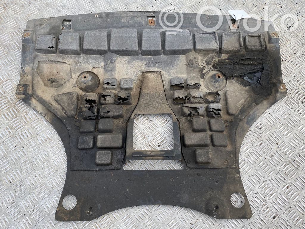 REM22852 BMW X3 E83 Cache de protection sous moteur 51713400041 ...