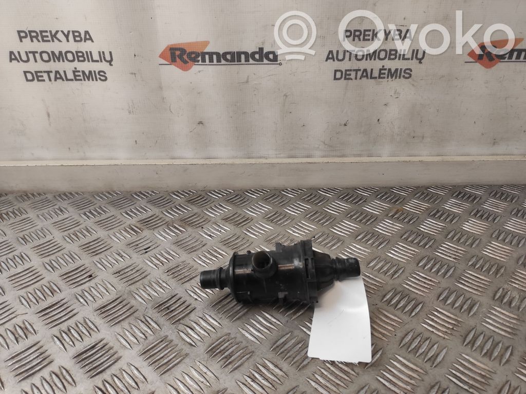112446 Renault Trafic III (X82) Boîtier de thermostat / thermostat, 38 ...