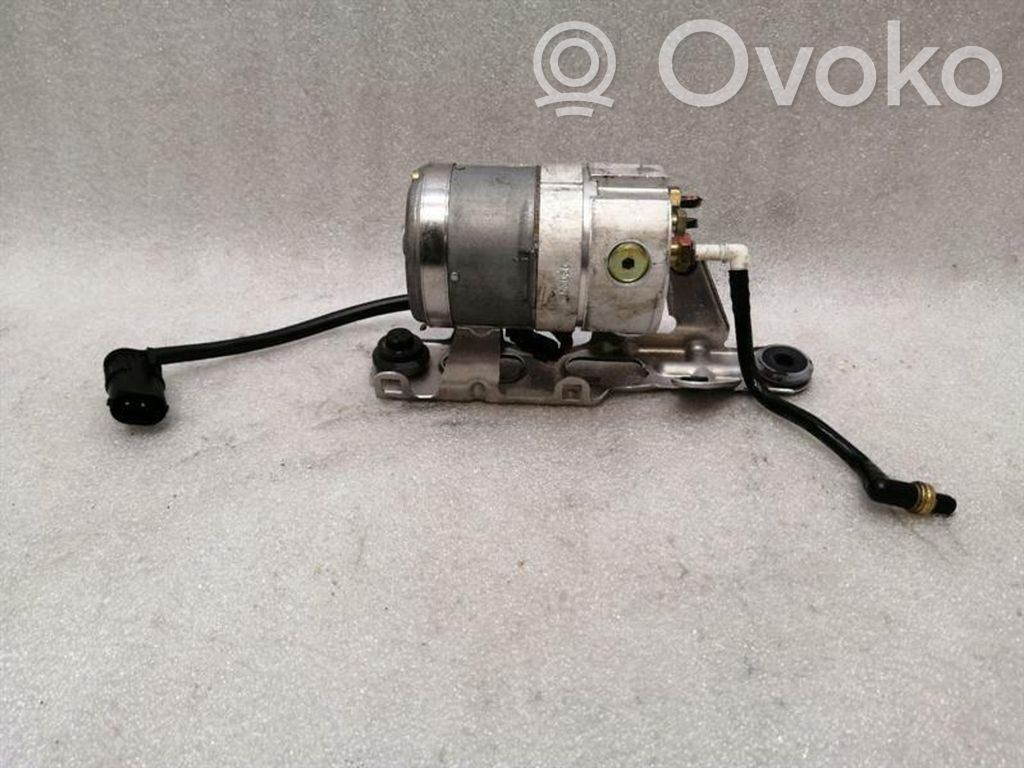 99635577541 Porsche 911 996 Hydraulic servotronic pressure valve, €40. ...