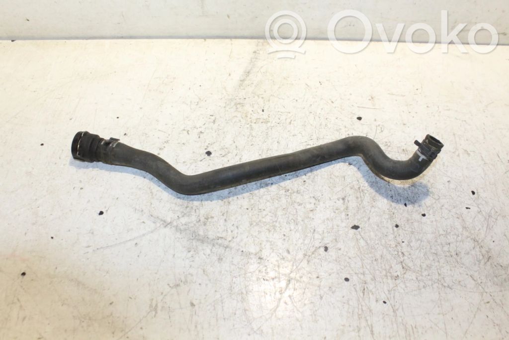 3B0122291B Volkswagen Golf VII Engine coolant pipe/hose, €9.00 | RRR