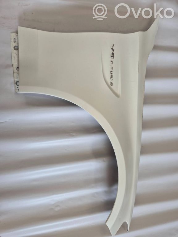 A2058804201 Mercedes-Benz C AMG W205 Aile, 300,00 € | OVOKO