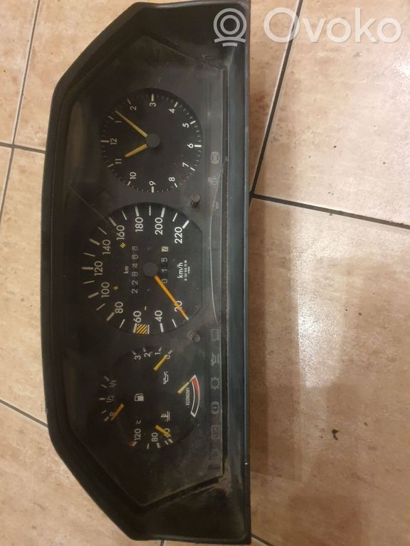 87001180 Mercedes-Benz E W124 Speedometer (instrument cluster), €167.31 ...