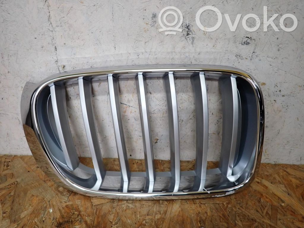51117237422 BMW X3 F25 Front bumper upper radiator grill, €48.00 | RRR