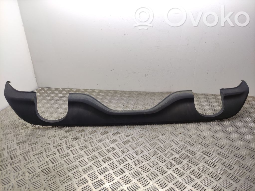 A1768850425 Mercedes-Benz A W176 Moulure inférieure de pare-chocs ...
