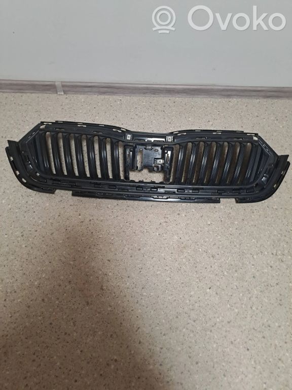 5E3853653 Skoda Octavia Mk4 Grille calandre supérieure de pare-chocs ...