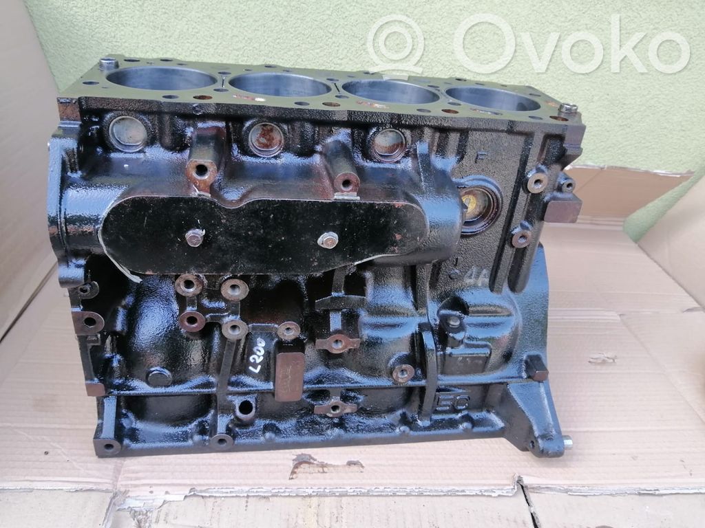 4D56U Mitsubishi L200 Engine block, €753.28 | RRR