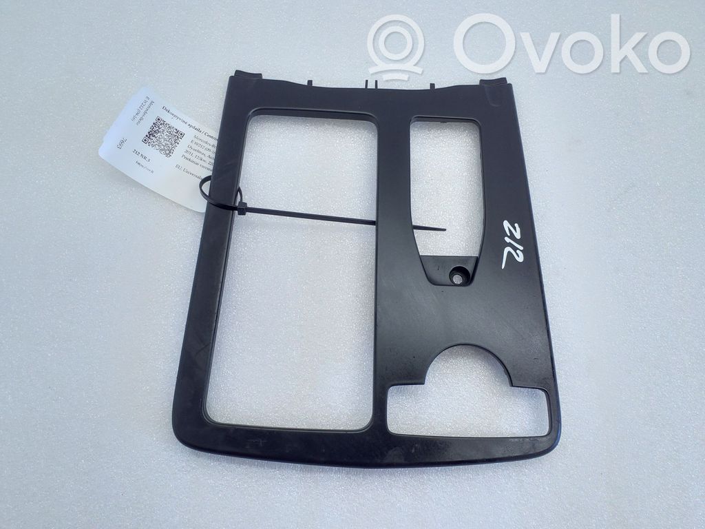 A2046800107 Mercedes-Benz E W212 Garniture de panneau console centrale ...