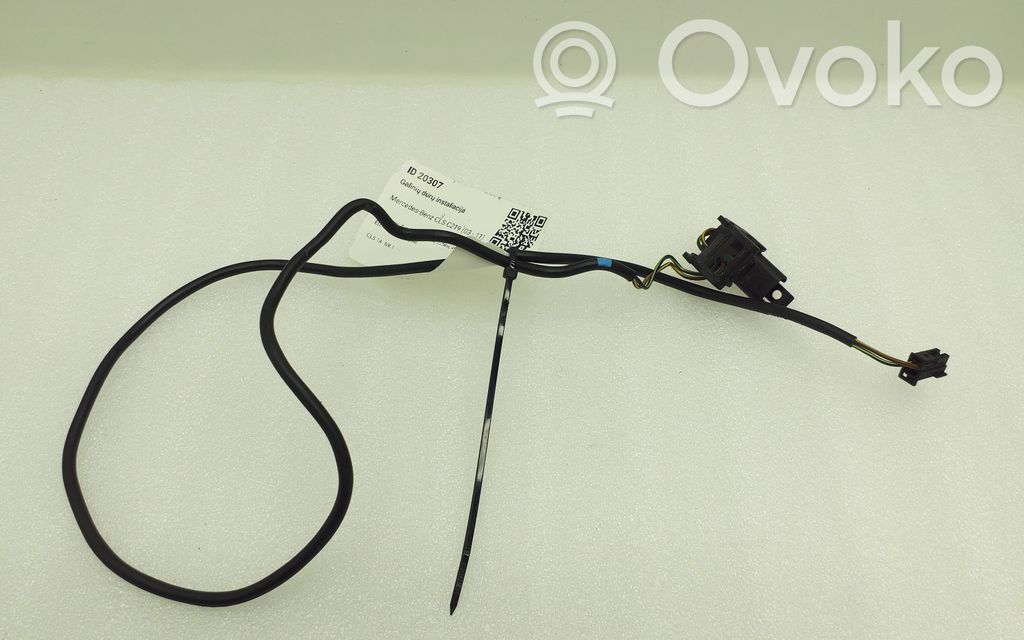 A2115450828 Mercedes-Benz CLS C219 Faisceau de câblage de porte arrière ...