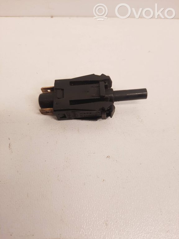 0015458714 Mercedes-Benz W123 Hand parking brake sensor, €1.50 | RRR