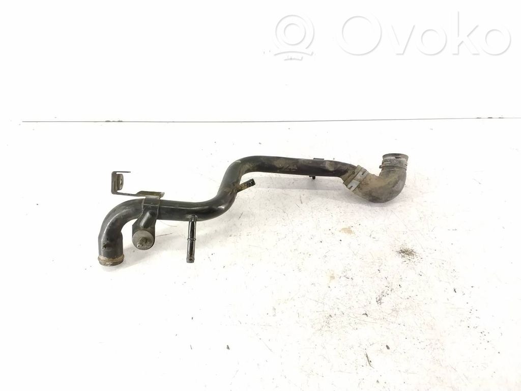 038121071S Volkswagen PASSAT B5.5 Engine coolant pipe/hose, €15.00 | RRR