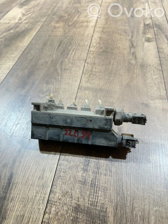 A2203200258 Mercedes-Benz S W220 Air suspension valve block, €69.99 | RRR