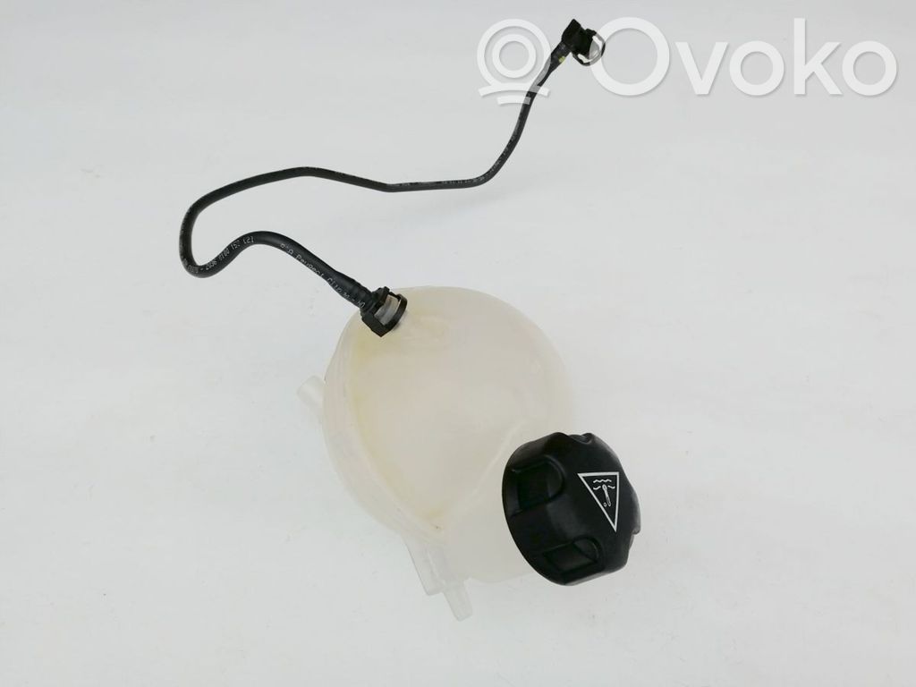 SUR3967 Peugeot 3008 I Vase d'expansion / réservoir de liquide de ...