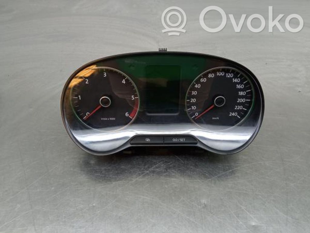A2C53385389 Volkswagen Polo V 6R Compteur de vitesse tableau de bord ...