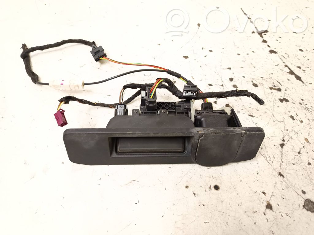 A1667500693 Mercedes-Benz GLA W156 Poignée de coffre avec le caméra de ...