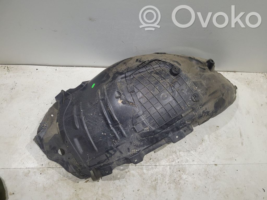 A2056903101 Mercedes-Benz C W205 Pare-boue passage de roue avant, 35,00 ...