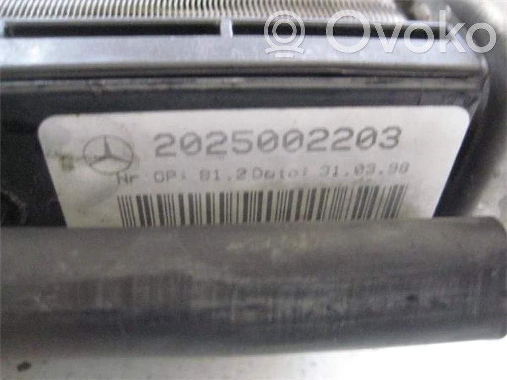 2025002203 Mercedes-Benz SLK R170 Radiateur de refroidissement, 66,01 ...