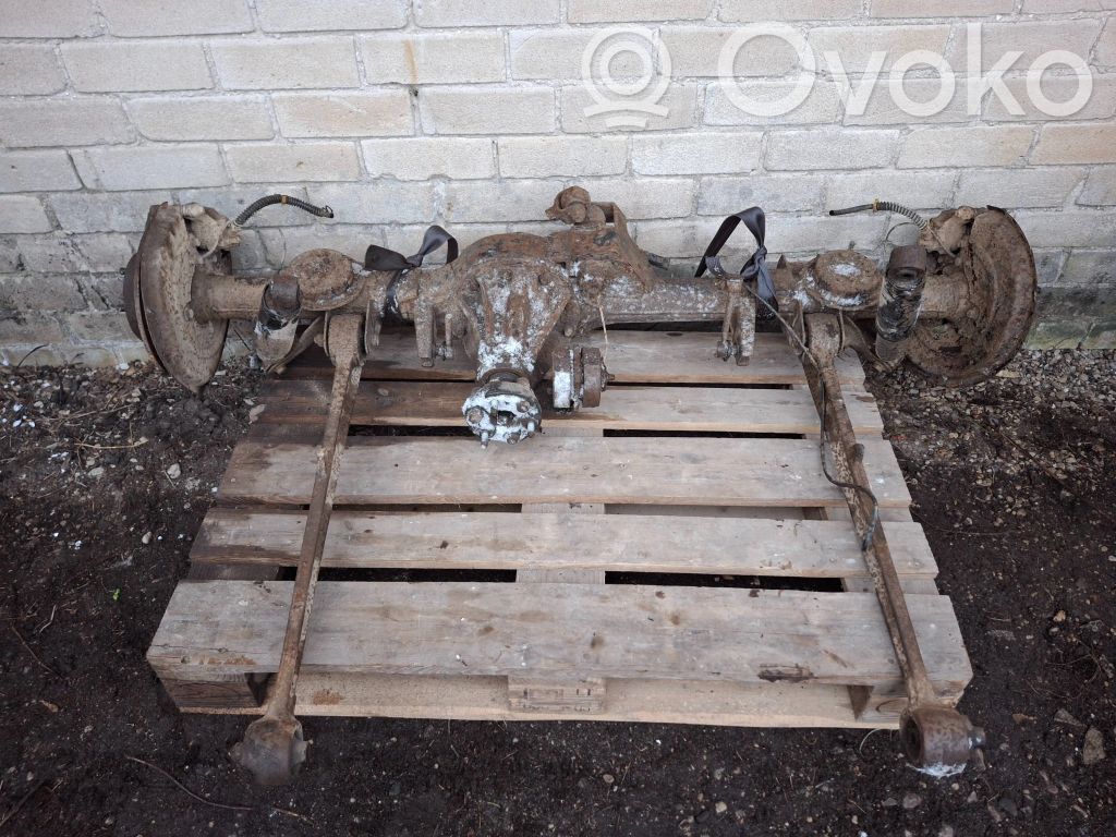 Land Rover Discovery Rear axle beam with reductor, €250.00 | RRR