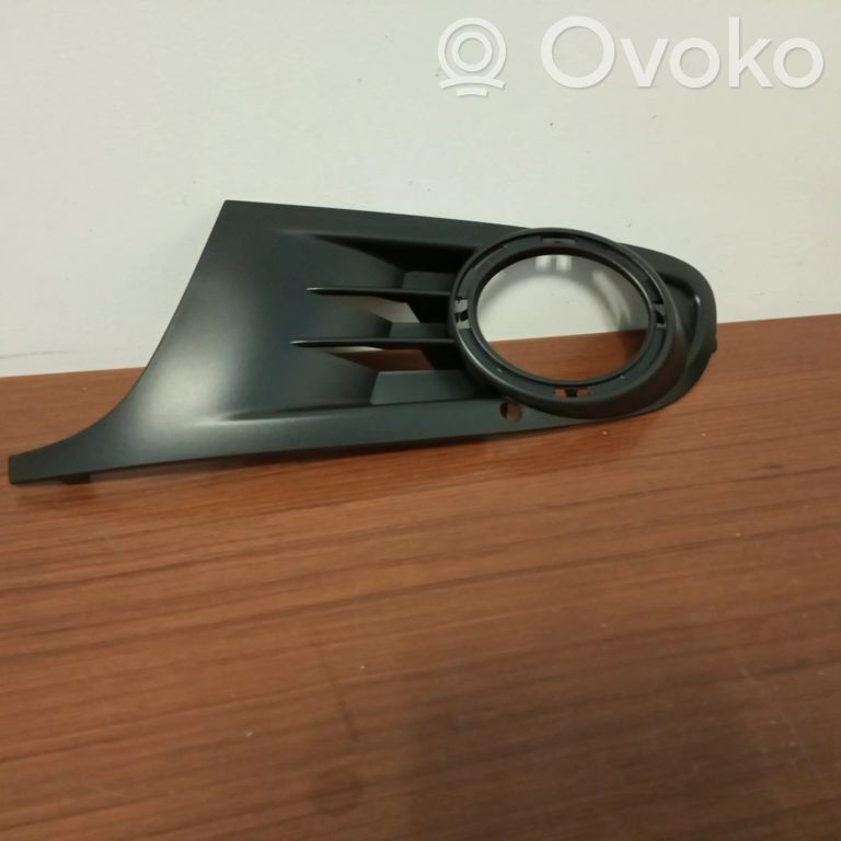 5K0853665. Volkswagen Golf VI Grille de calandre avant, 33,82 € | OVOKO