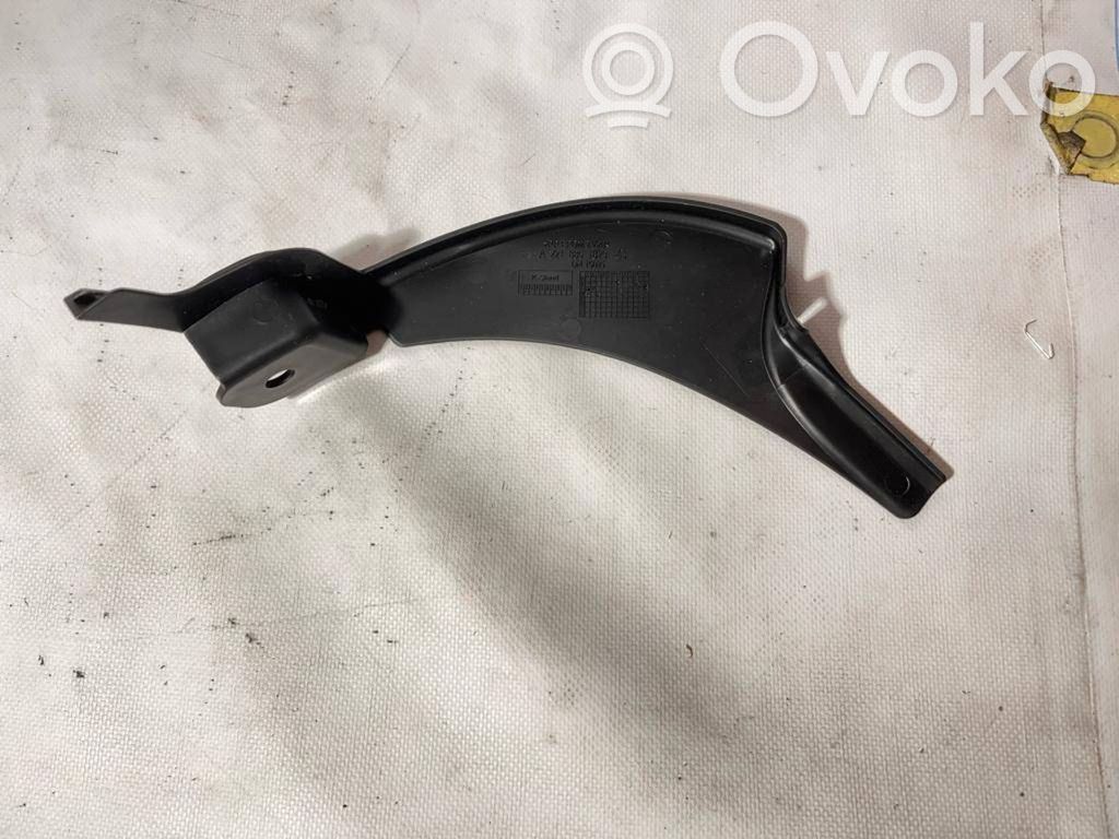 2218851723 Mercedes-Benz E W211 Front bumper skid plate/under tray, €9. ...